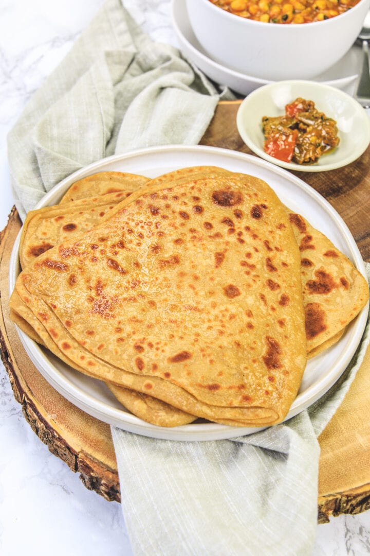 Paratha Recipe (Plain Tawa Paratha) - Spice Up The Curry