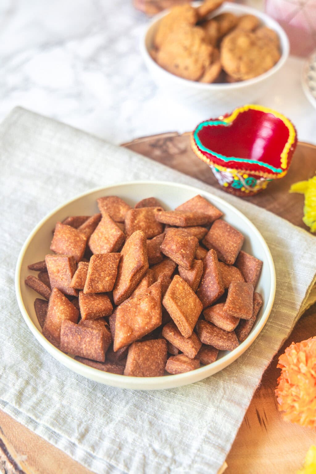 Shakarpara Recipe (Shankarpali) - Spice Up The Curry