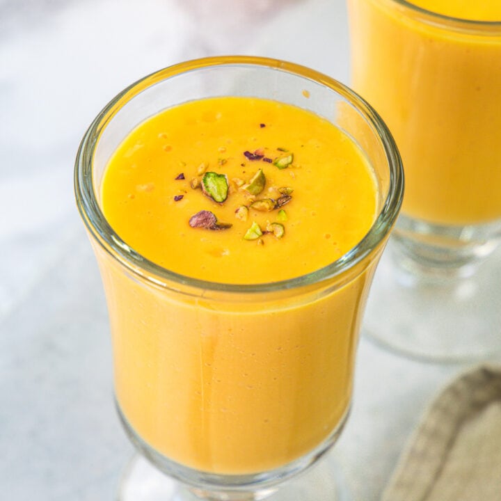 Mango Milkshake Recipe - Spice Up The Curry