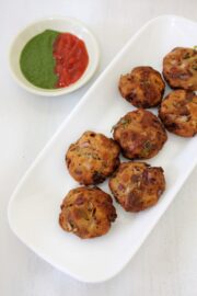 Bread Vada - Spice Up The Curry