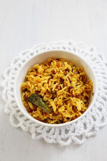 Phodnicha Bhaat - Spice Up The Curry