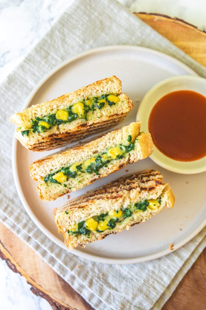 Spinach Corn Sandwich Recipe - Spice Up The Curry