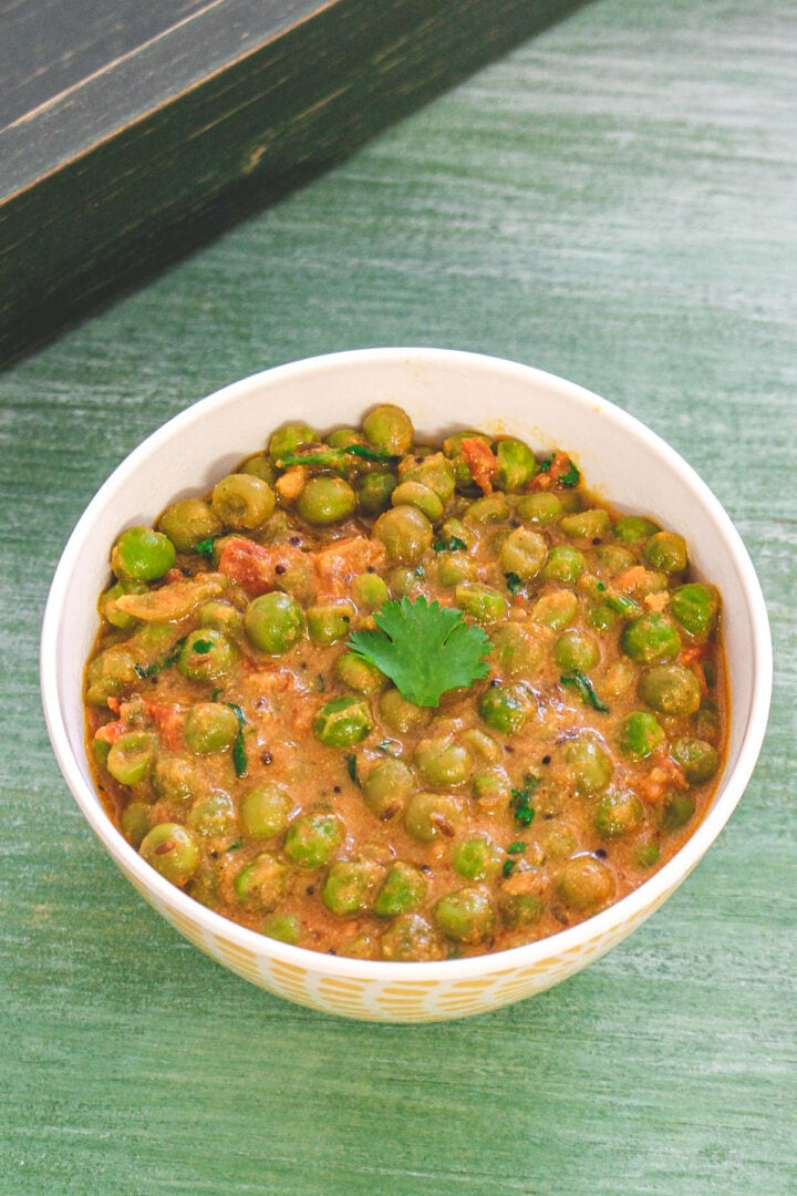 Matar Ki Sabzi Recipe - Spice Up The Curry