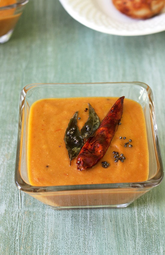 Tomato Chutney Recipe (South Indian Tomato Chutney for Dosa, Idli)