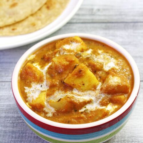 Aloo Paneer - Spice Up The Curry