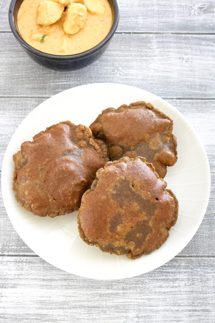 Kuttu Ki Puri (Poori) - Spice Up The Curry